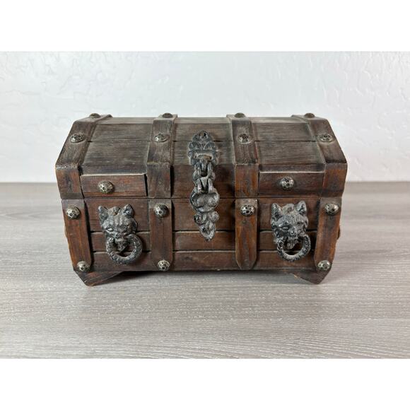 Unbranded | Accents | Vintage Wooden Treasure Chest Jewelry Box Gothic ...